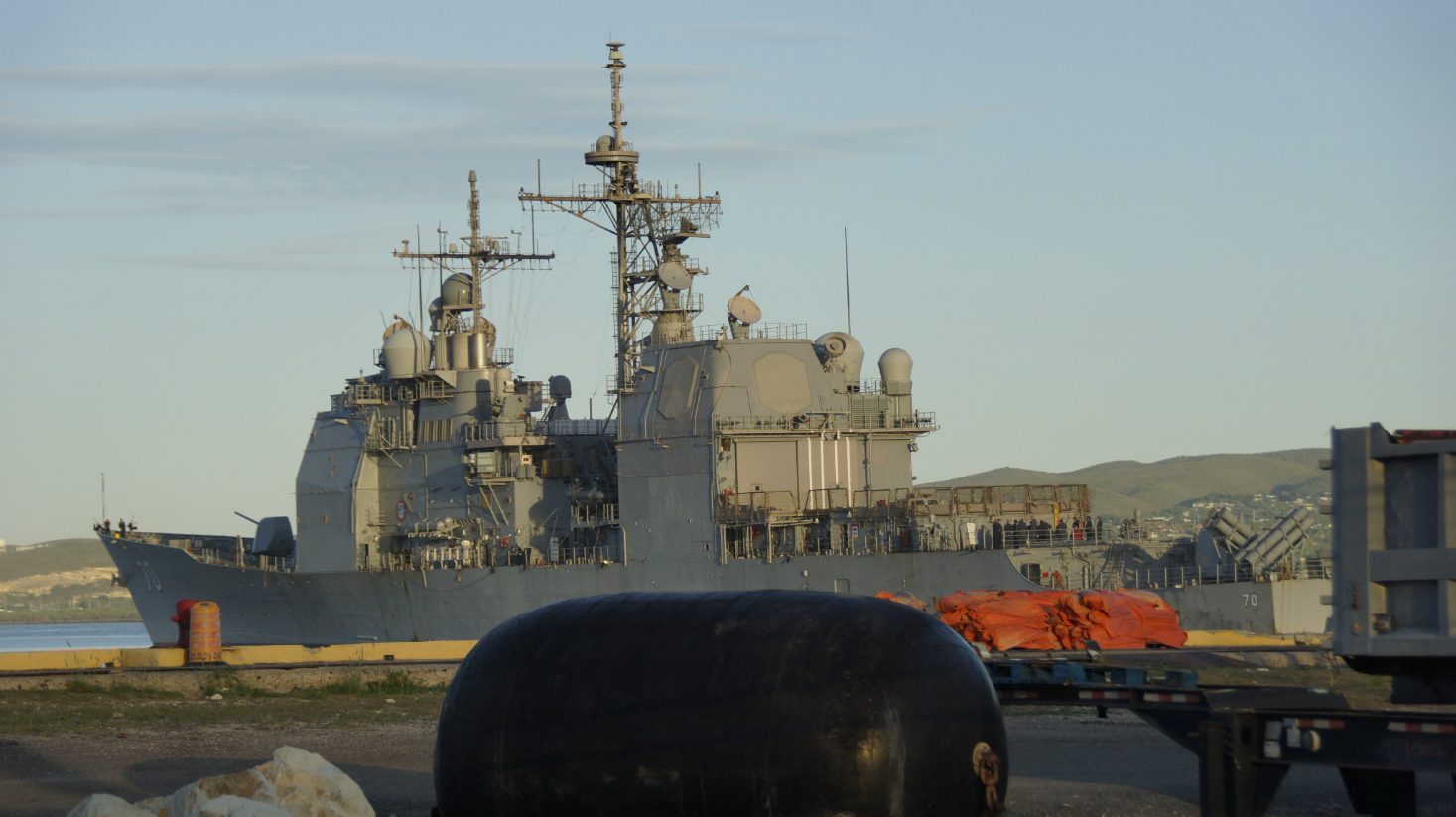 El crucero lanzamisiles USS Lake Erie arribó a Puerto Rico durante su ...
