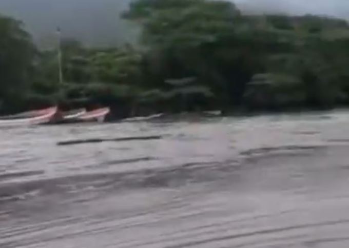 Fuertes lluvias provocaron desbordamiento del río Cuyagua en Aragua ...